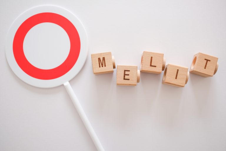 「050」電話番号とは？IP電話の基礎知識や導入メリット、PBXを深く知る | 法人向けサポートサイト【ビジ助channel】